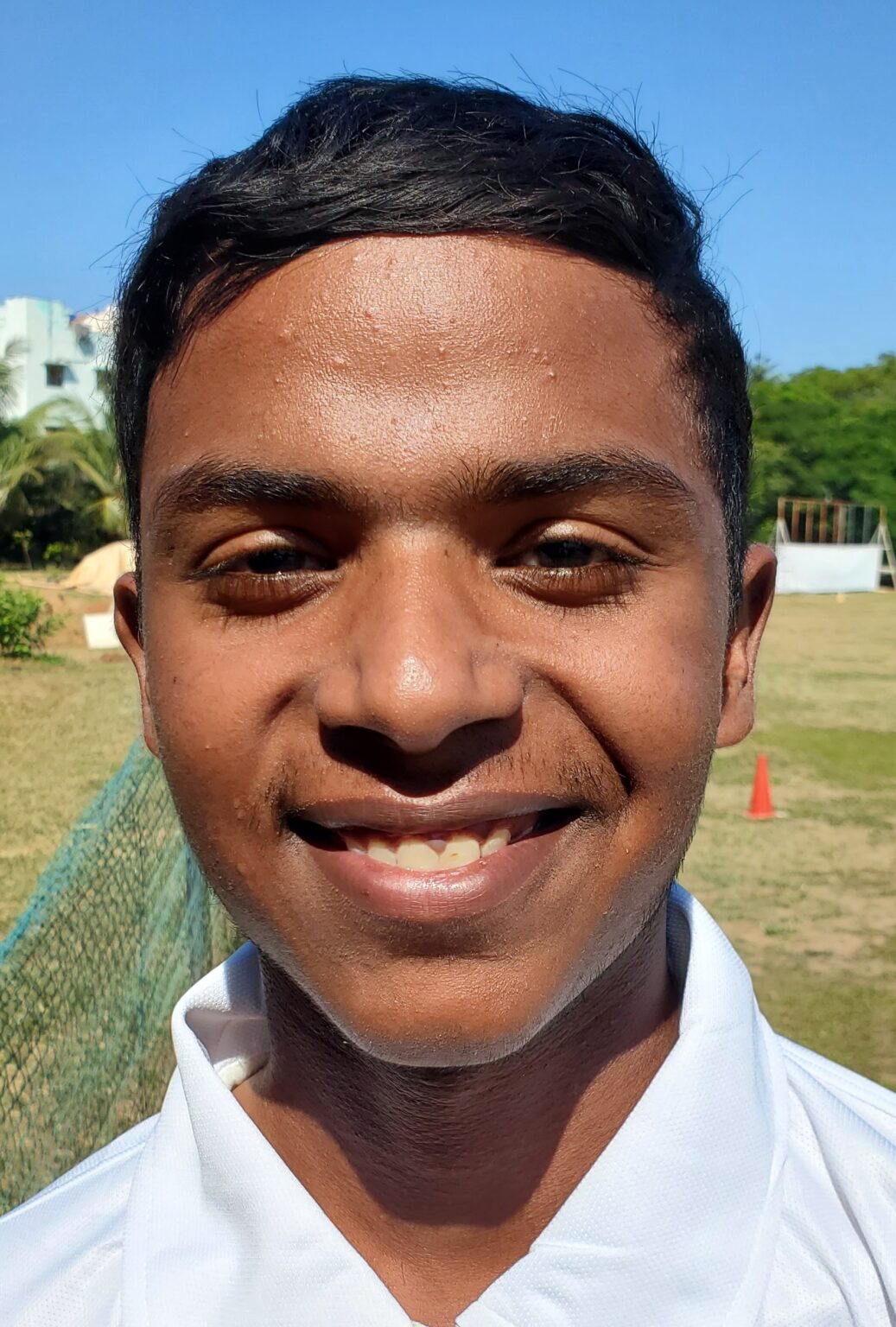 Abhinav Kannan and Shrenik hit double ton - Vels Arena